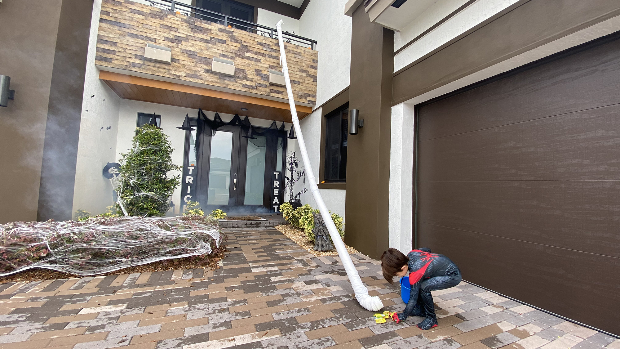 Crafty Mom Creates a Halloween Candy Launcher for Safe Trick-or ...
